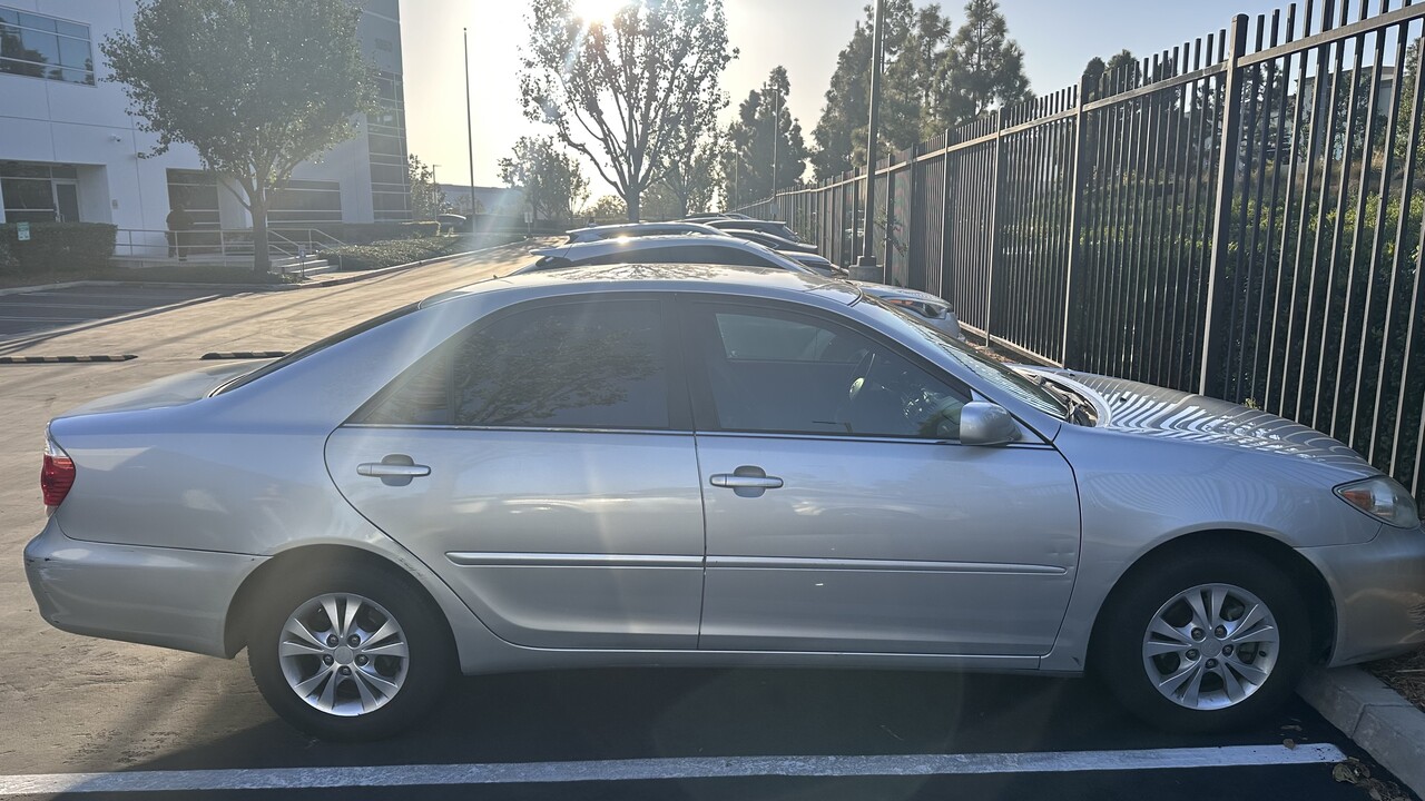 2005 Camry LE 판매합니다 잘달려요 2005 Toyota Camry LE Gray