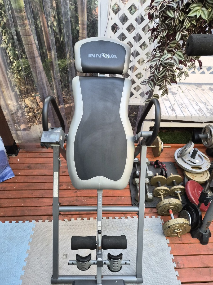 이노바(Innova) 브랜드의 거꾸리(Inversion Table