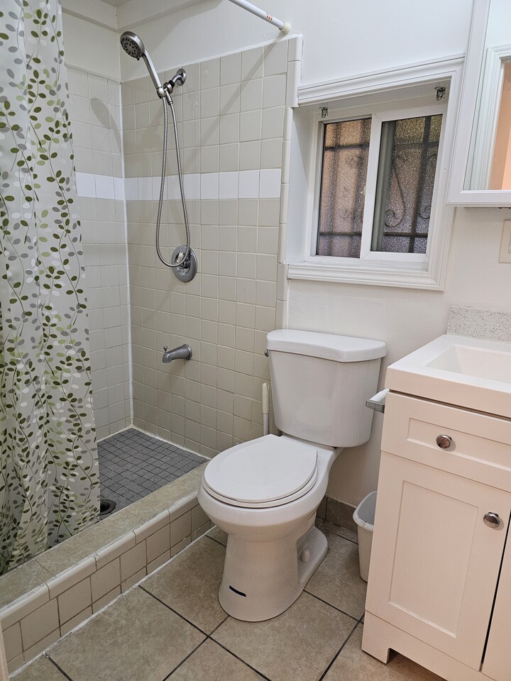 한타지역, 1월스페셜$850 풀옵션, USC학생환영, 유티+가구포함